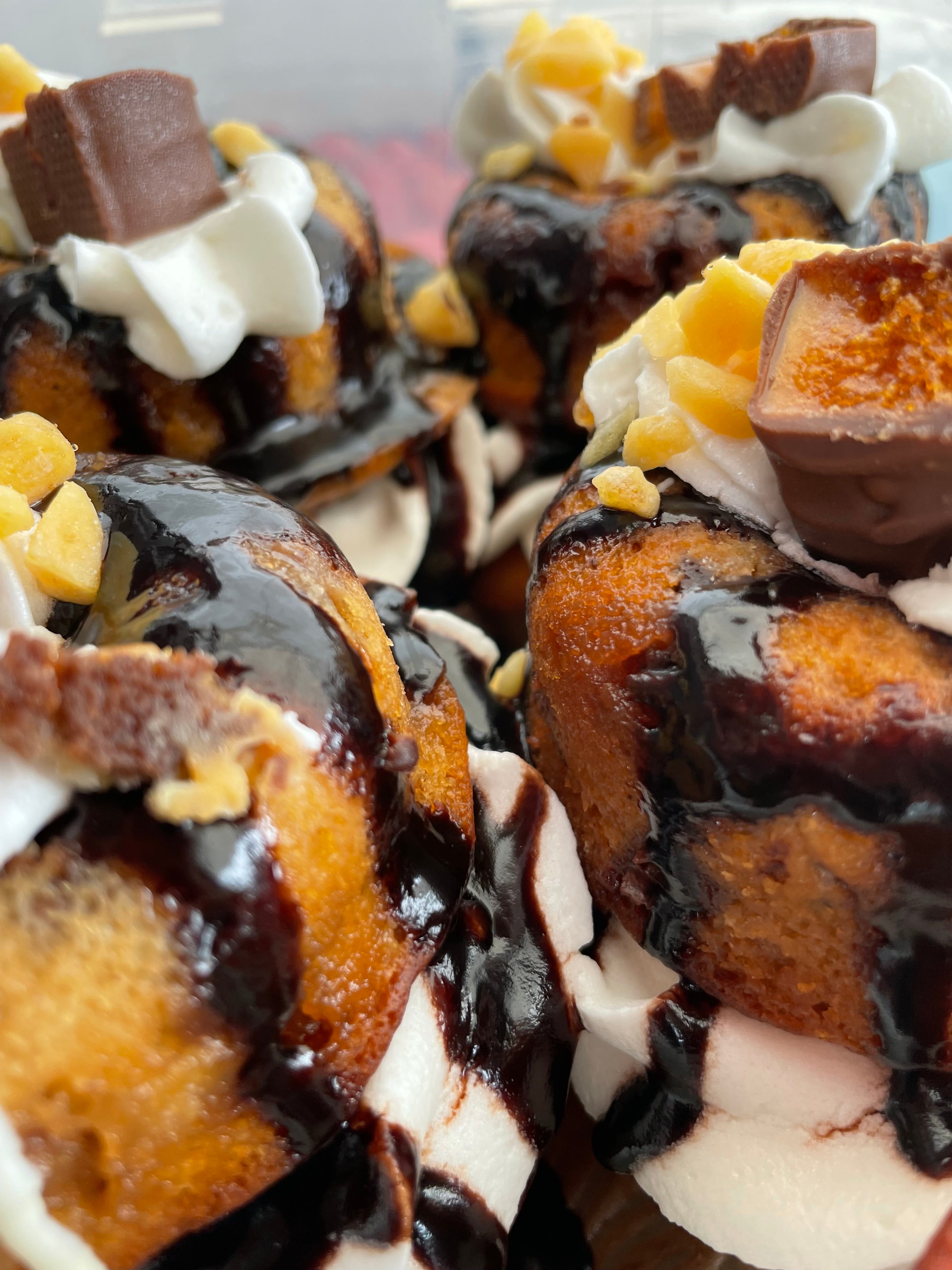 Honeycomb Muffnut | The Muffin Man - Snug Cafe